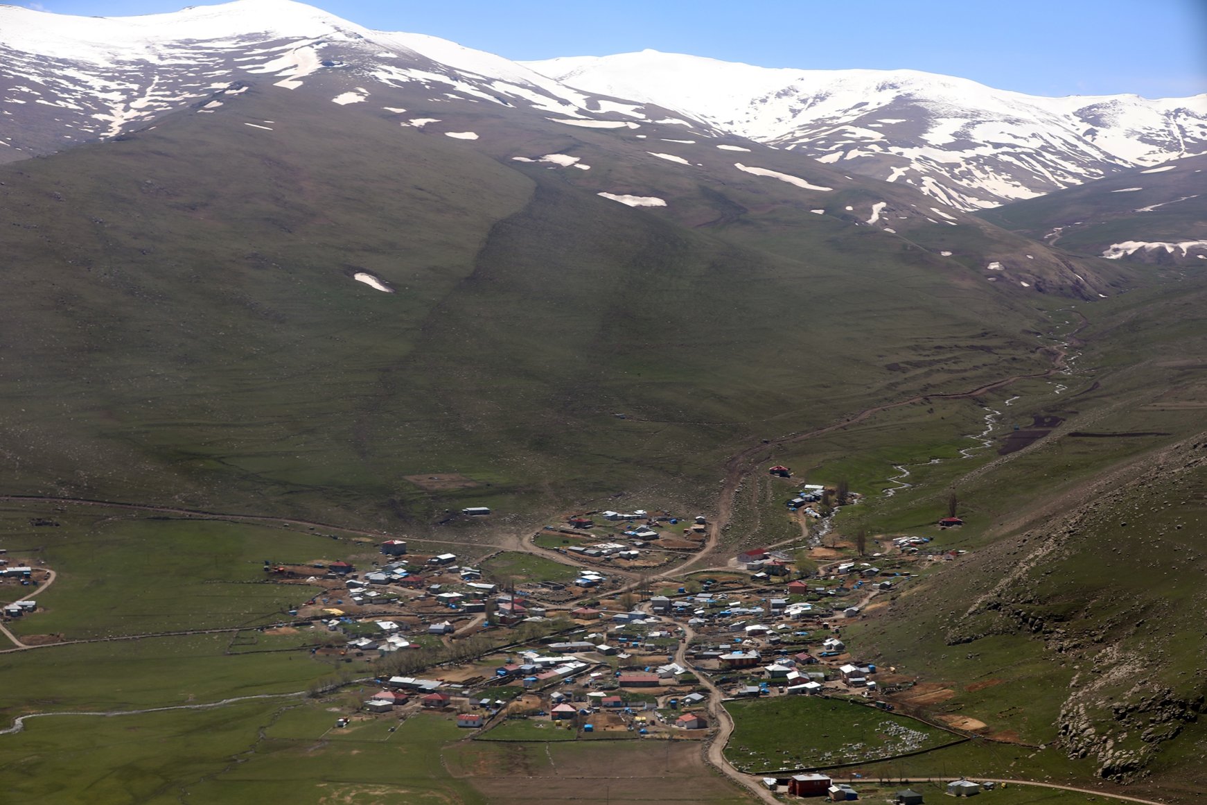 Colorful, snowy, enchanting aerial shots from around Turkey | Daily Sabah
