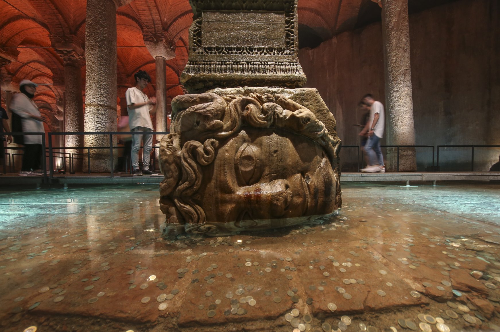 Istanbul's Basilica Cistern returns after restoration | Daily Sabah