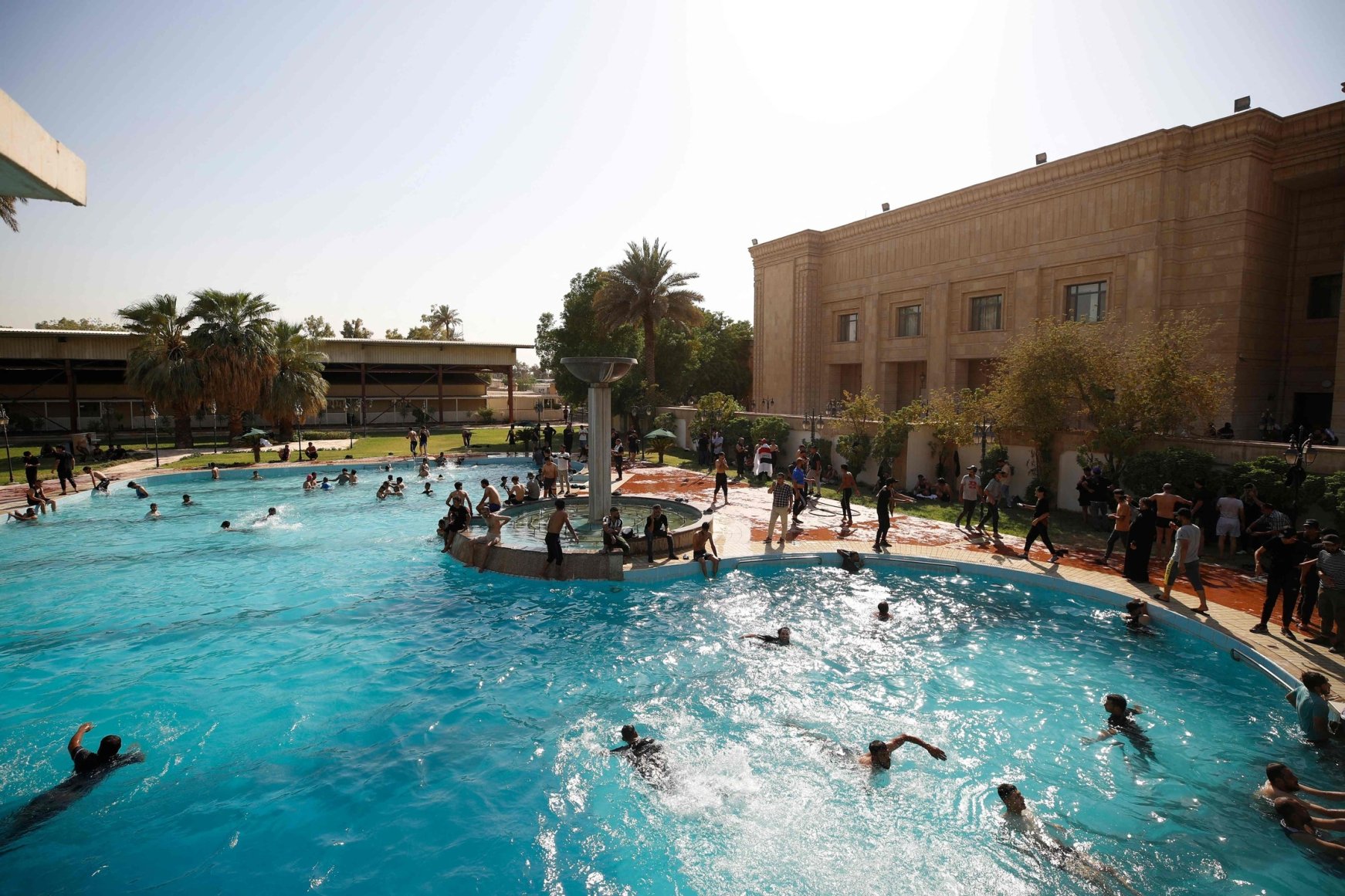 Storming of Baghdad's palace: Pro-Sadr protests and a quick swim ...