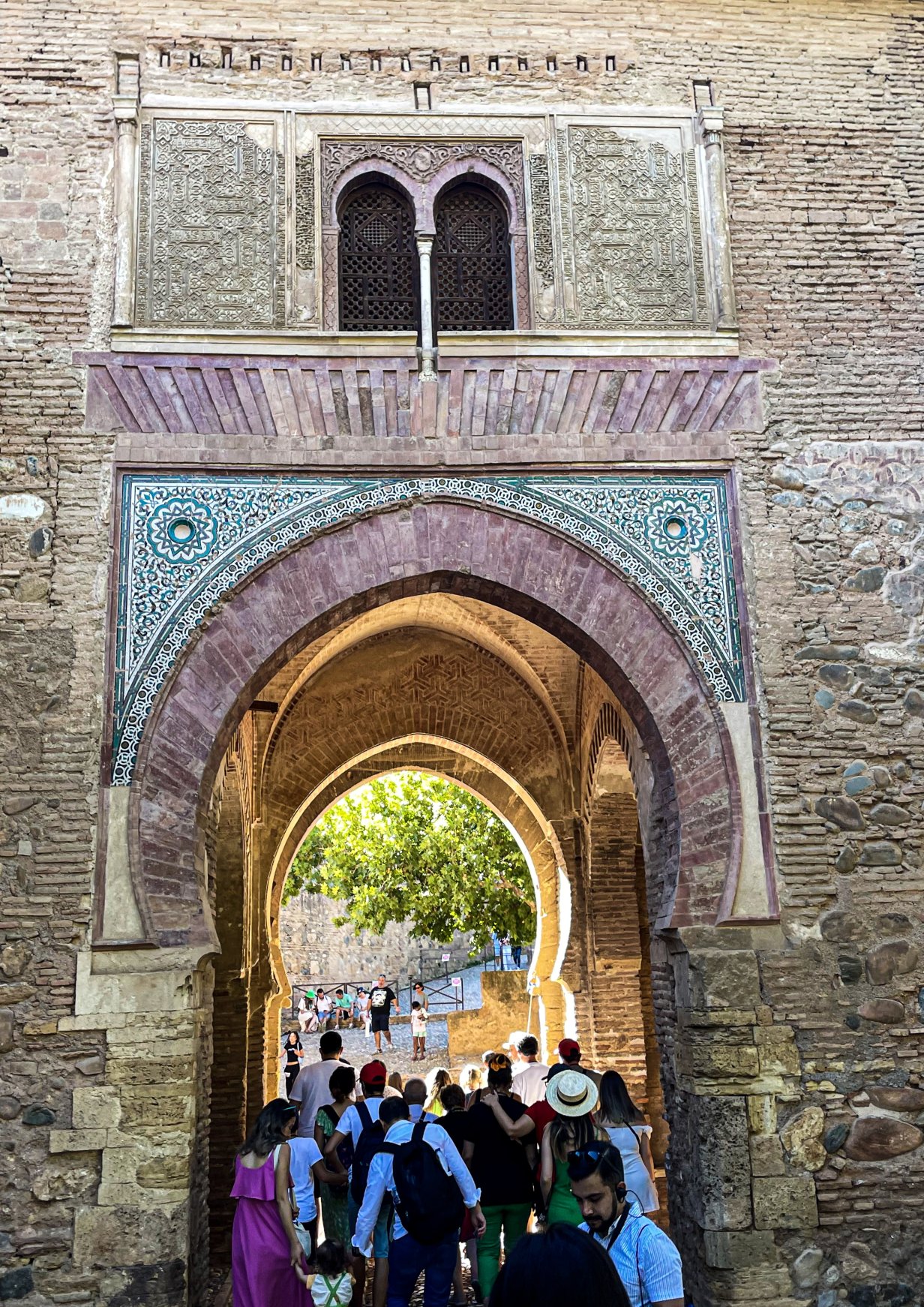 Splendid Andalusian Alhambra palace continues to draw visitors | Daily ... Splendid Andalusian Alhambra palace continues to draw visitors | Daily ...