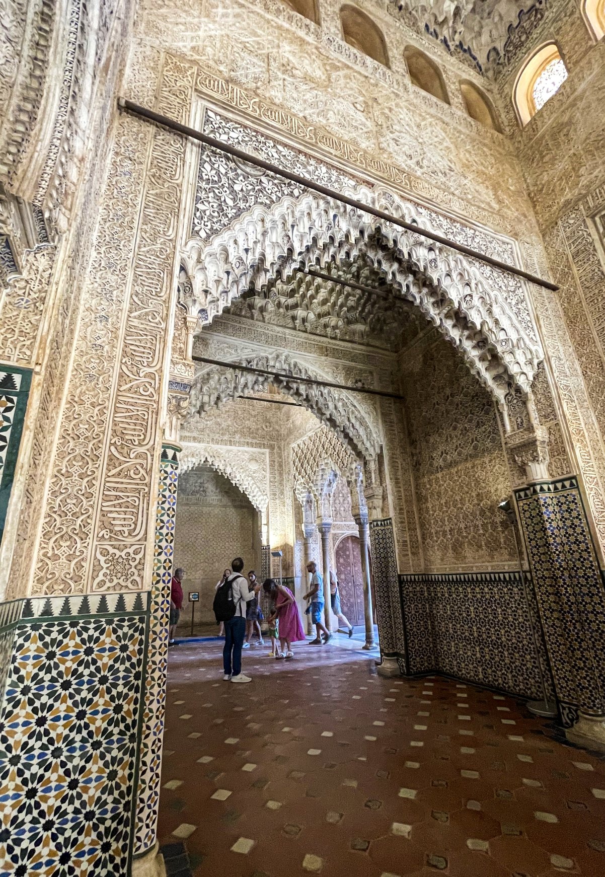 Splendid Andalusian Alhambra palace continues to draw visitors | Daily ...