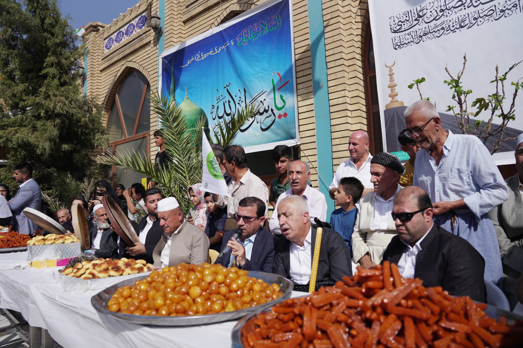 Muslims across world mark birth of Prophet Muhammad | Daily Sabah