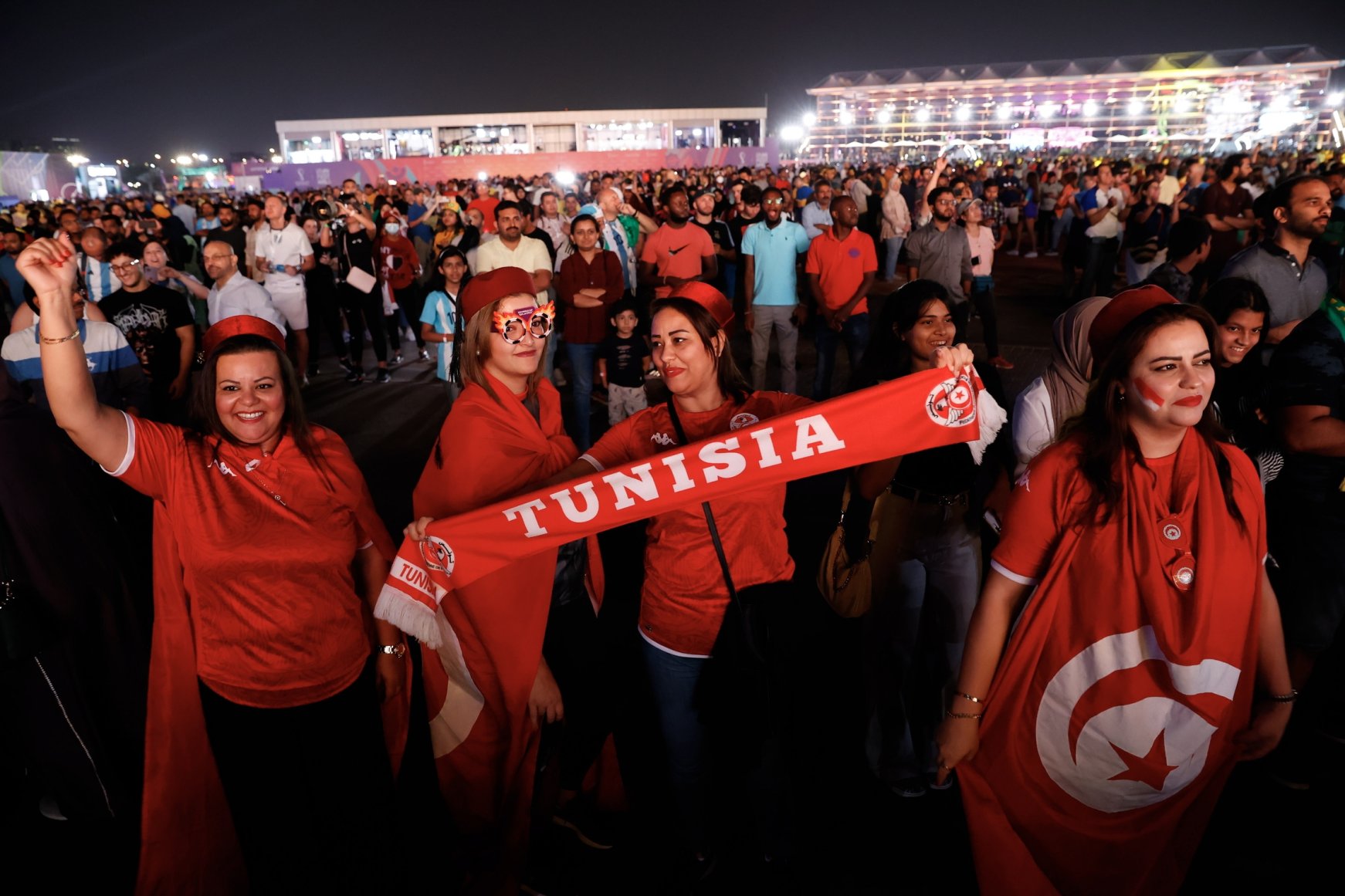Show your colors: FIFA World Cup Qatar fans gear up | Daily Sabah