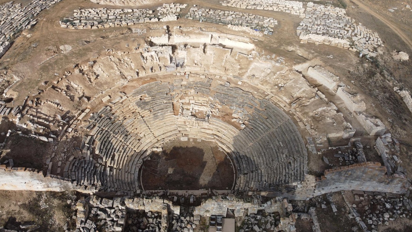 Sculptures of ancient Greek gods discovered in Türkiye | Daily Sabah