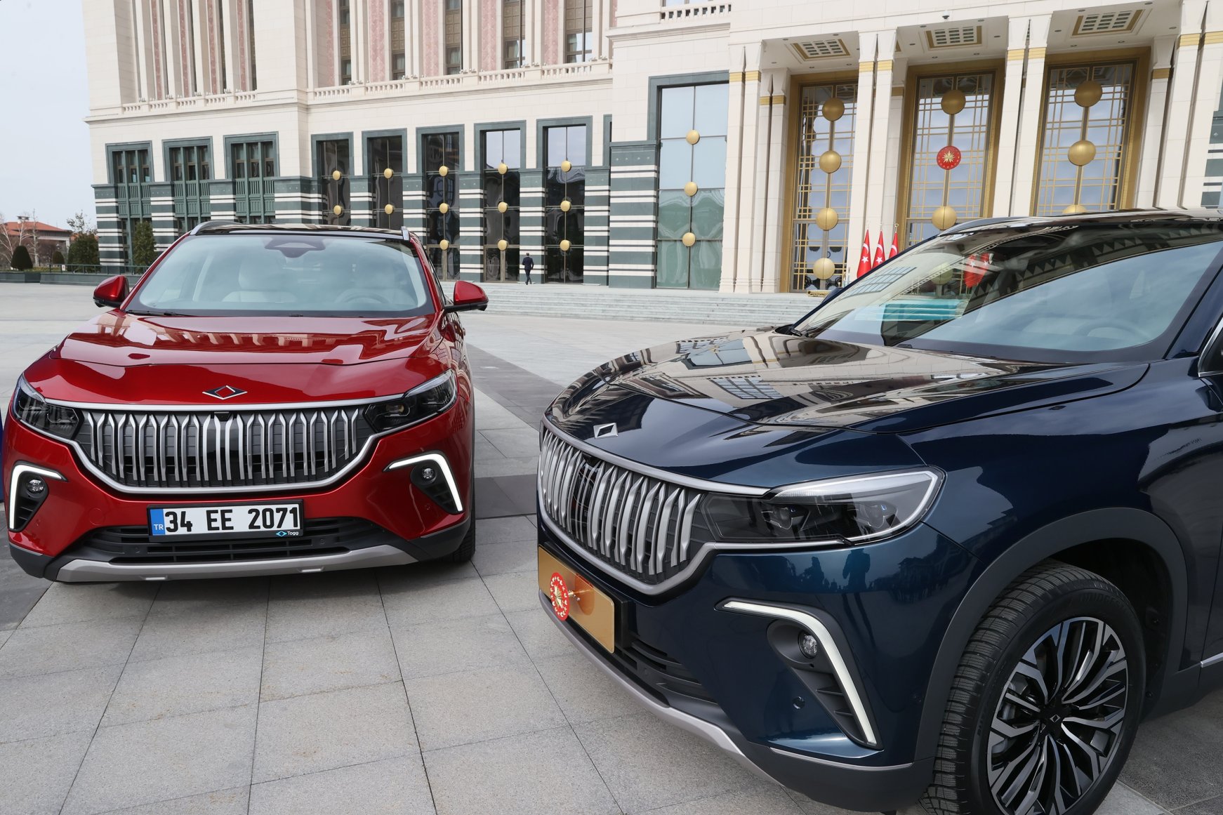 Türkiye's 1st domestic car delivered to President Erdoğan | Daily Sabah
