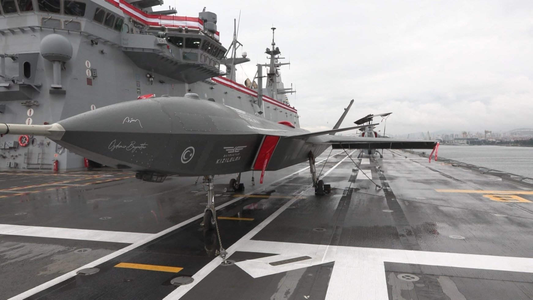 Türkiye-made flagship becomes world's 1st UAV carrier | Daily Sabah
