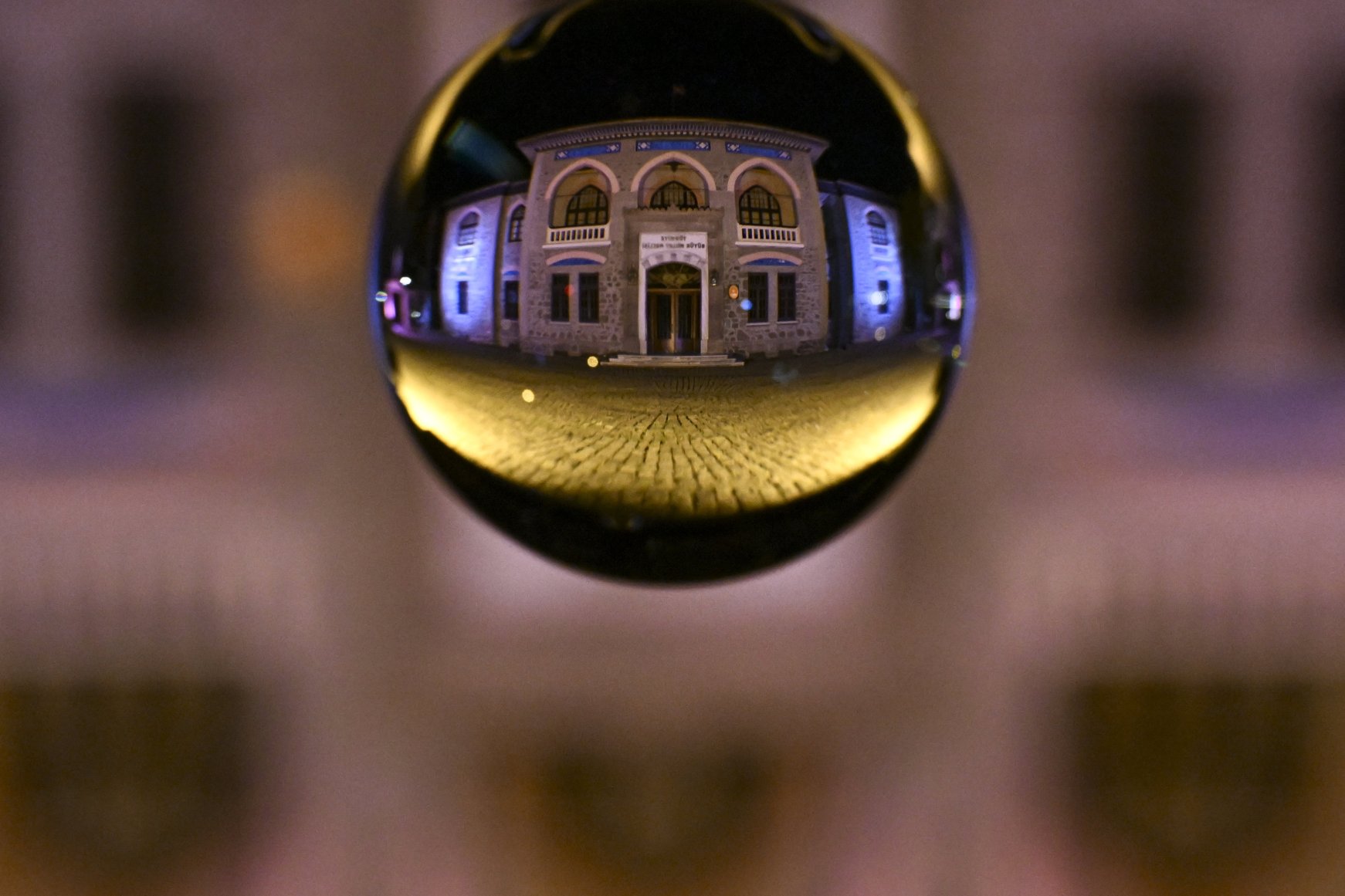 Photos of Ankara's iconic structures reflected on crystal spheres ...