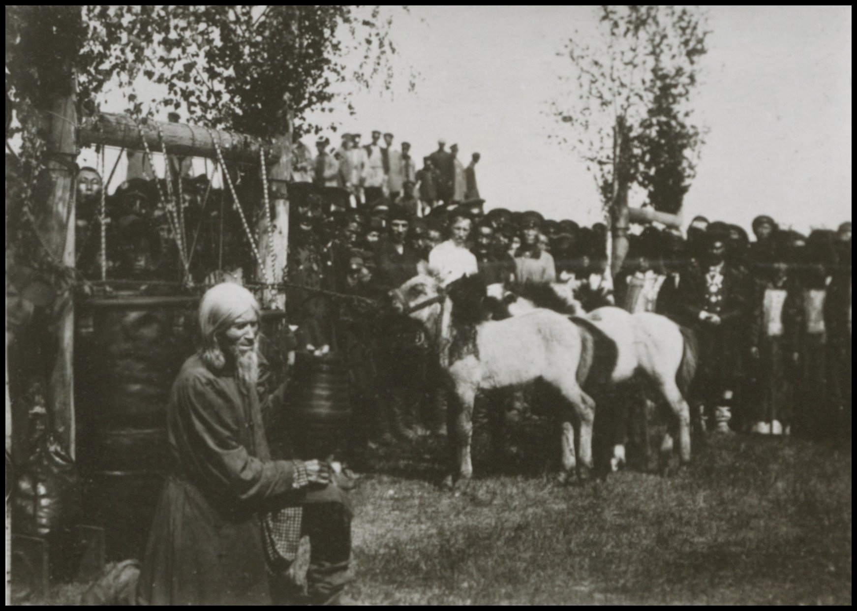 111-year-old photos of Turkish tribes preserved in State Archives ...