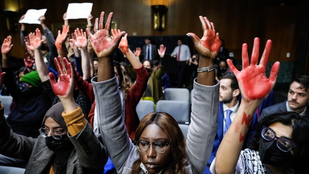 Bloody protest against Blinken in US Congress | Daily Sabah