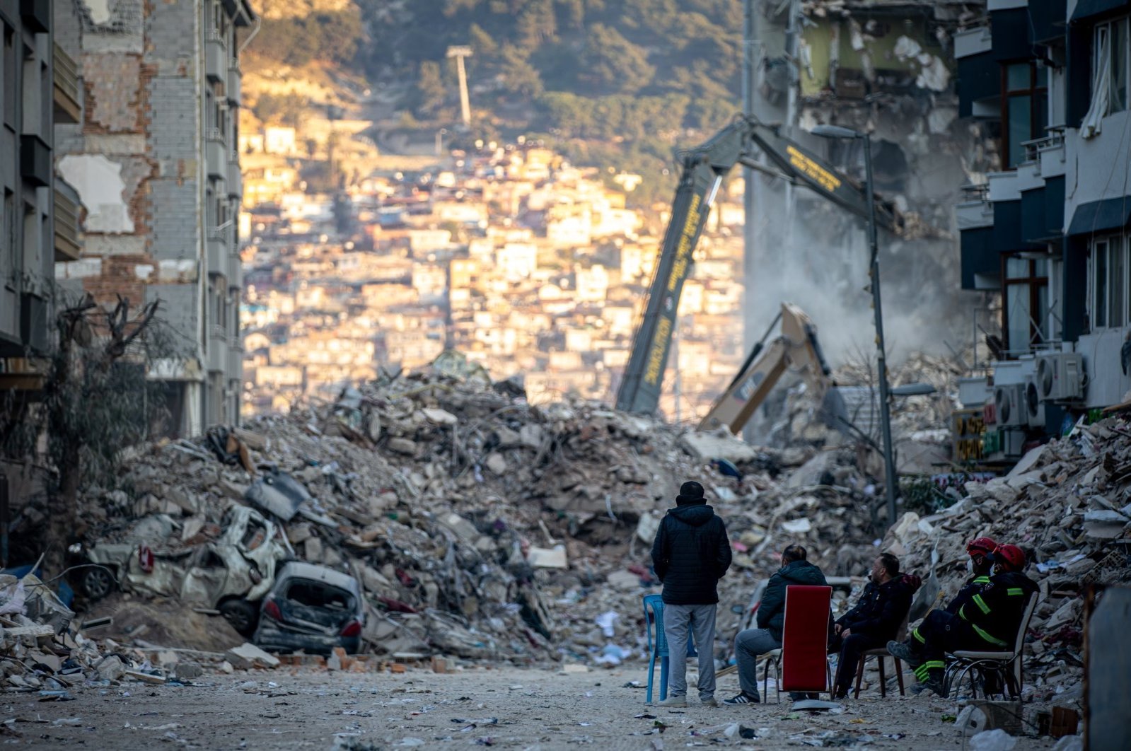 ‘Earthquake tragedy must not be forgotten amid regional crises’ | Daily ...