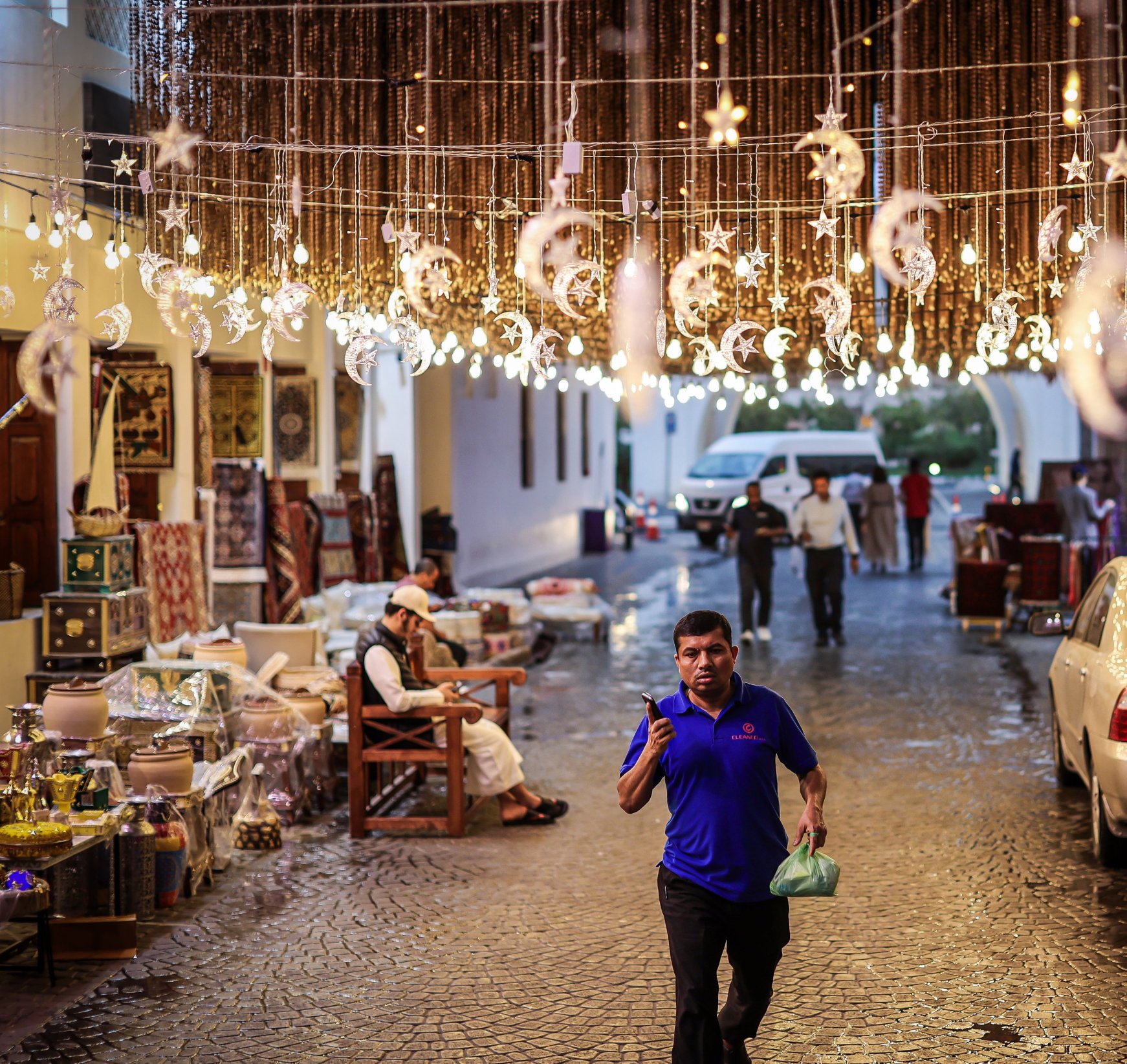 Muslims worldwide welcome holy month of Ramadan | Daily Sabah