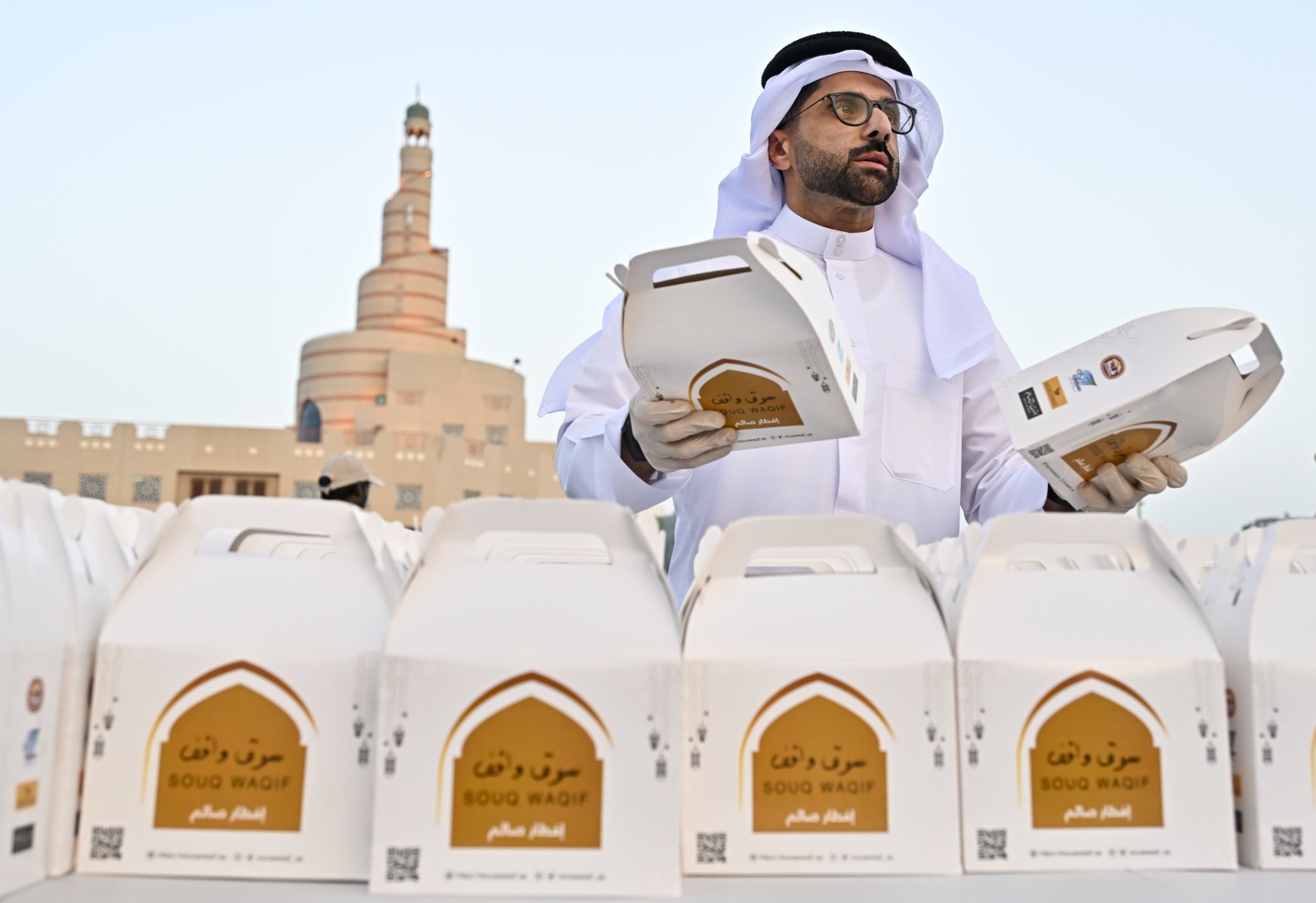 Muslims worldwide welcome holy month of Ramadan | Daily Sabah