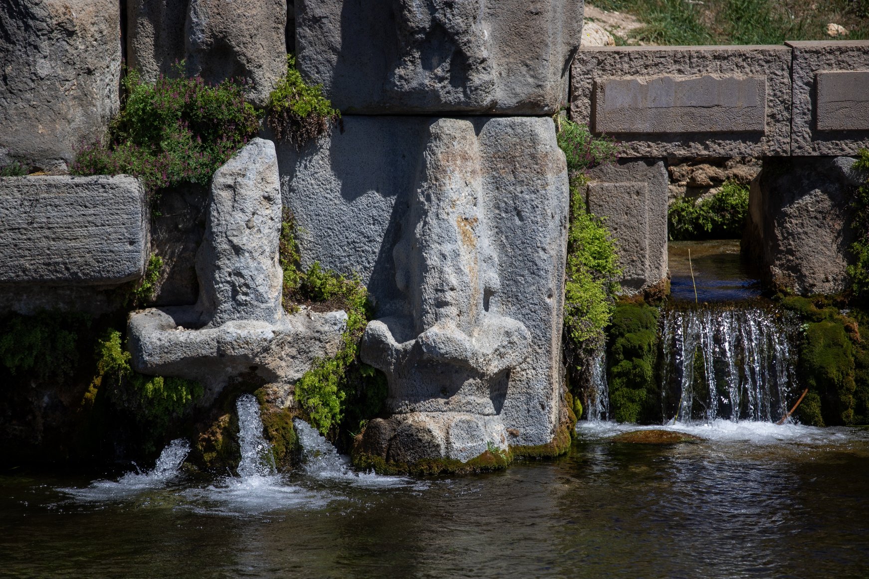Eflatunpinar Hittite water monument: Distinctive relic of ancient ...