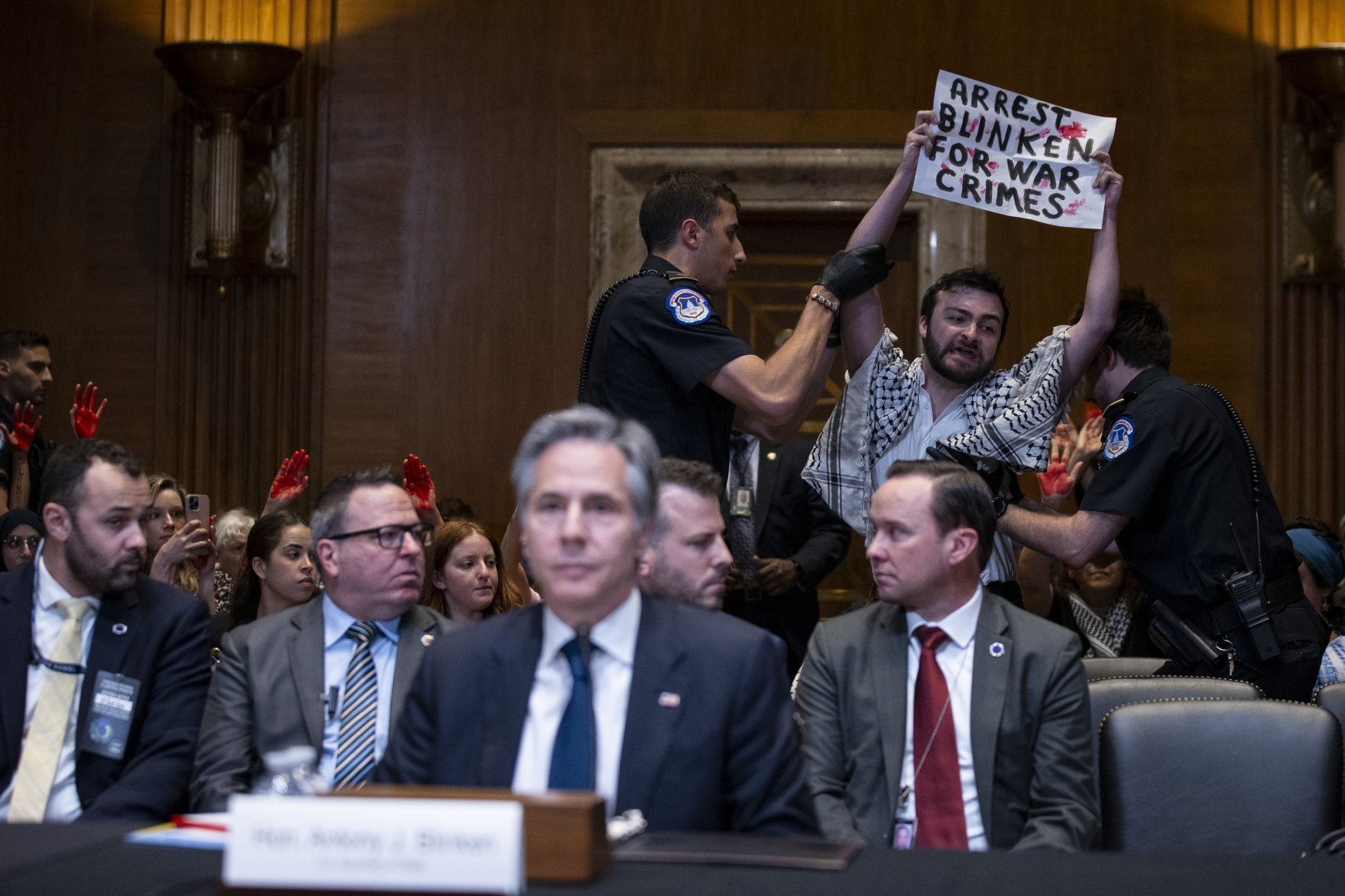 'Butcher of Gaza' protest against Blinken in US Senate | Daily Sabah