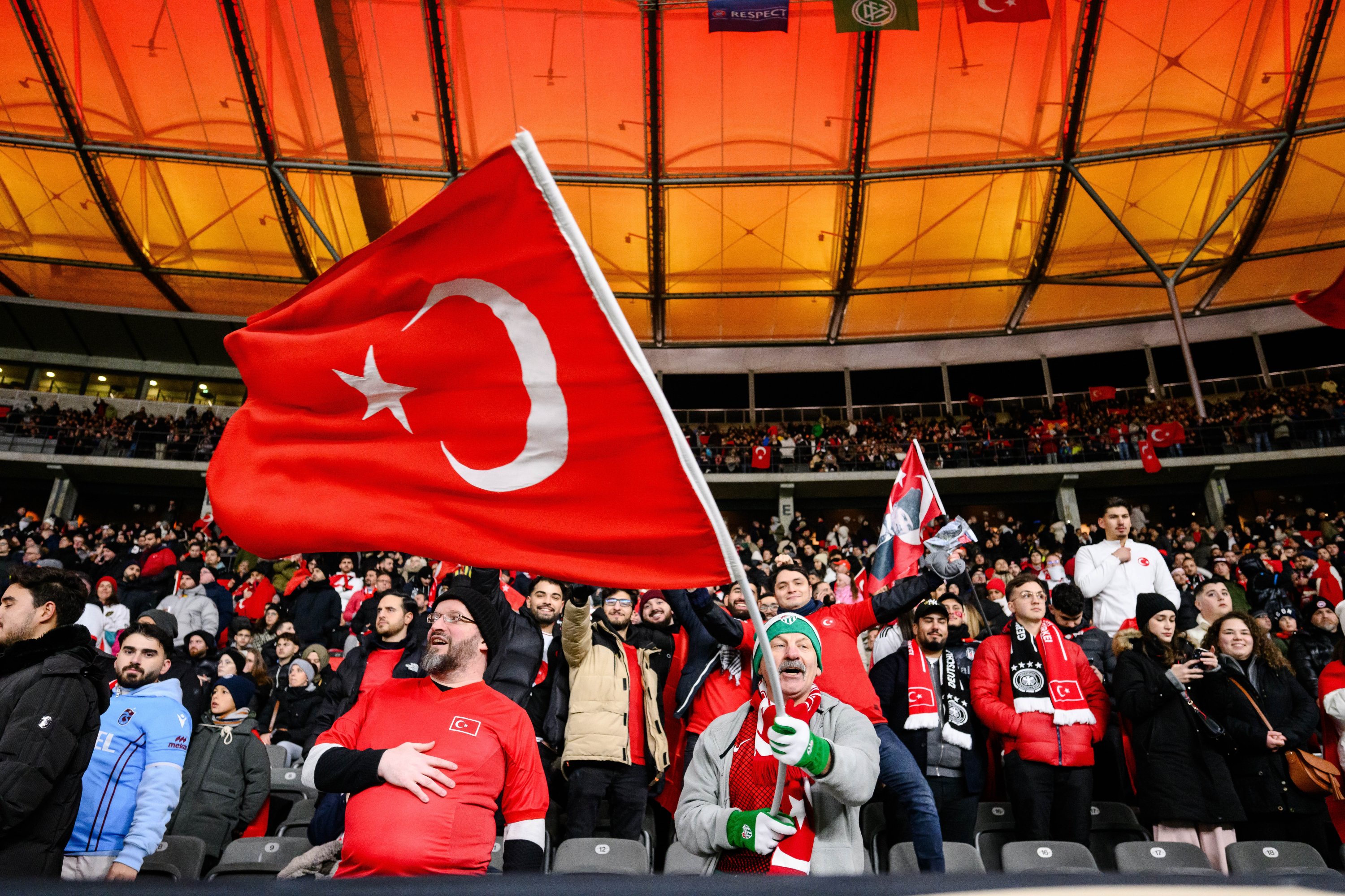'Home away from home': Turks in Germany caught up in Euro fever | Daily ...