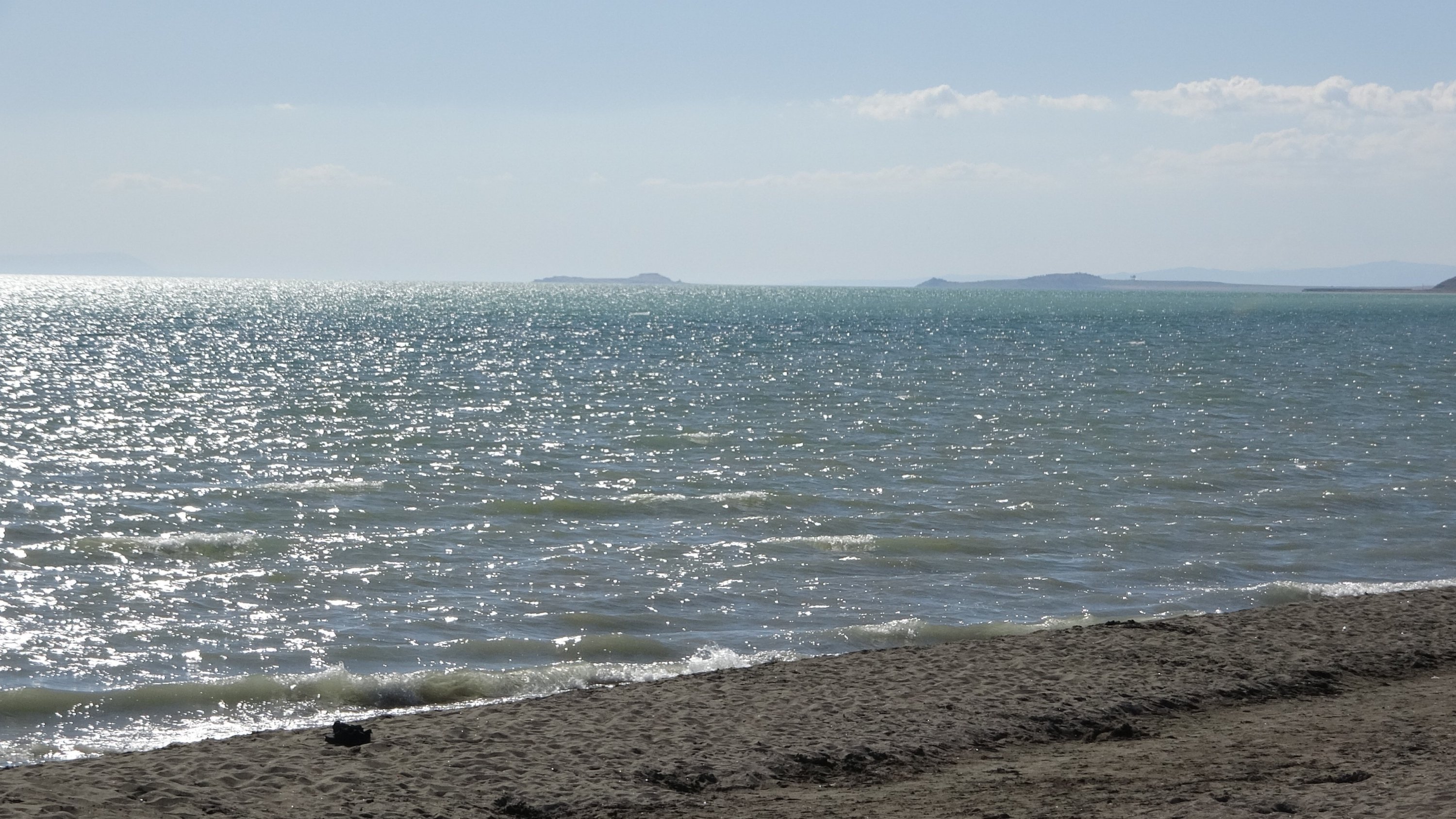 Water level in Türkiye's Lake Van rises in 2024 | Daily Sabah