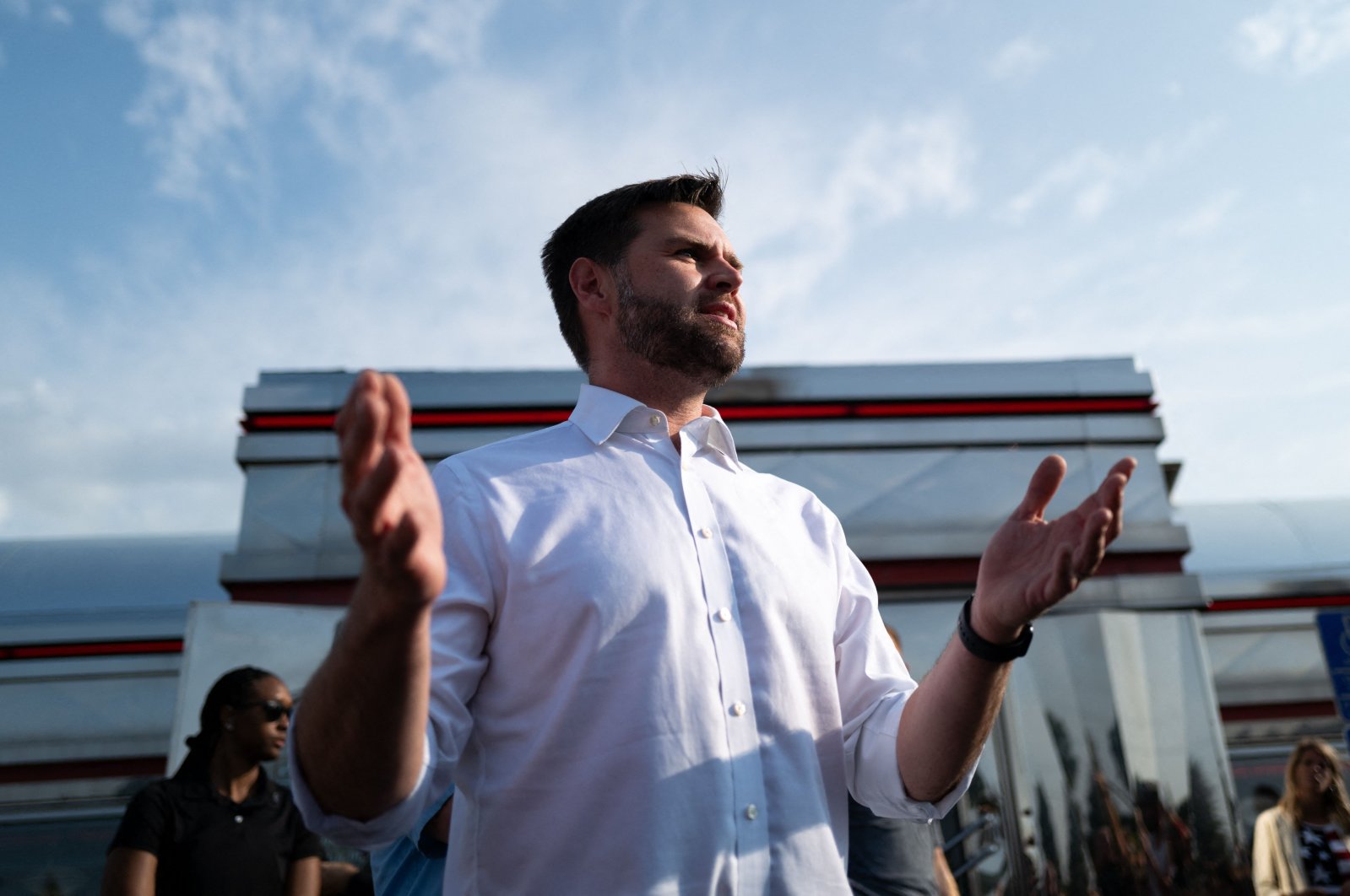 Vance's 'childless cat ladies' remark reflects love of family: Trump ...