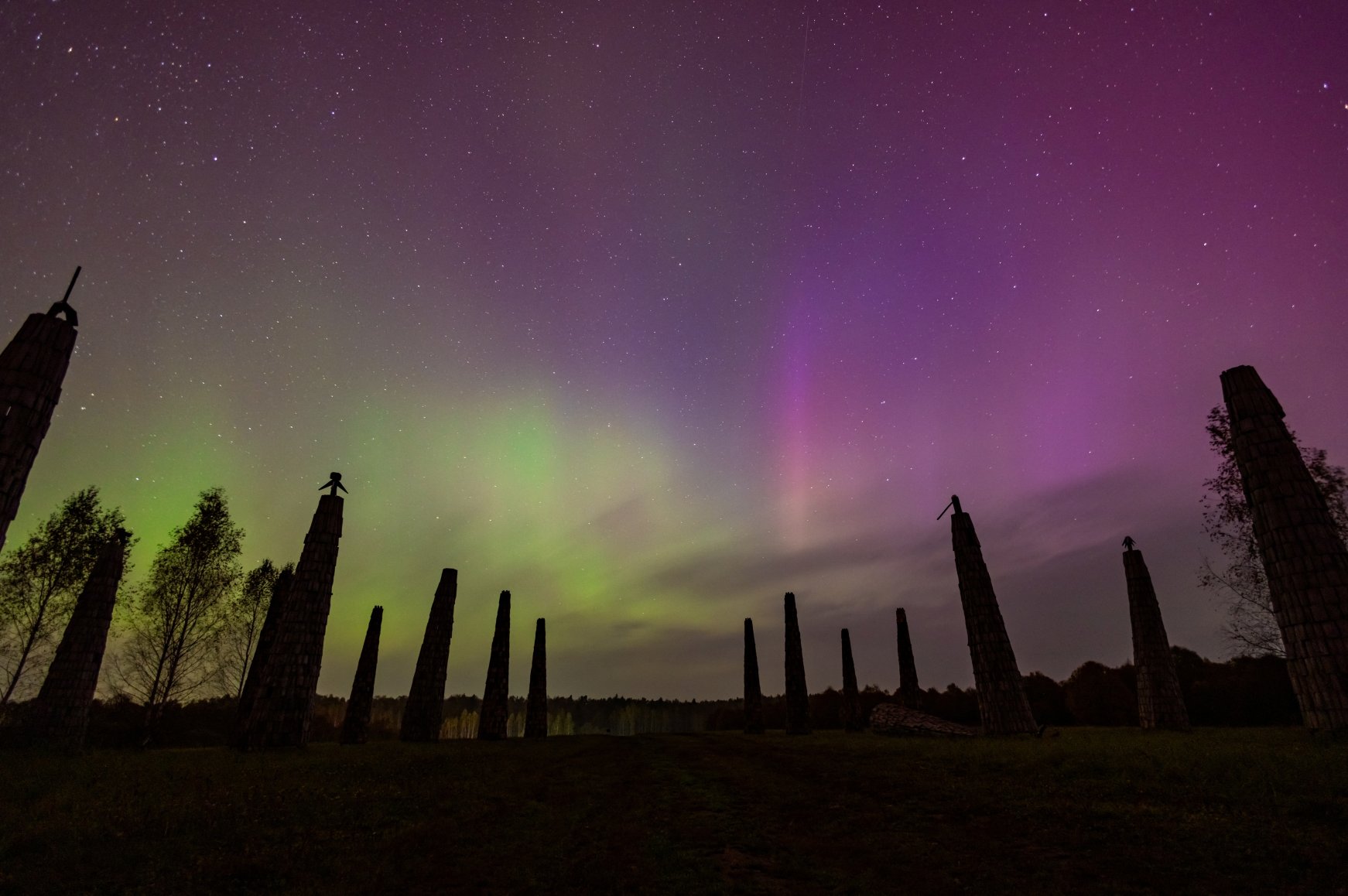 Strong solar storms paint skies with vibrant colors | Daily Sabah