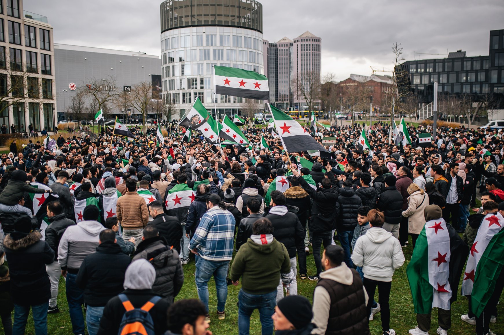 From exile to hope: Global Syrian diaspora celebrates Baath's fall ...