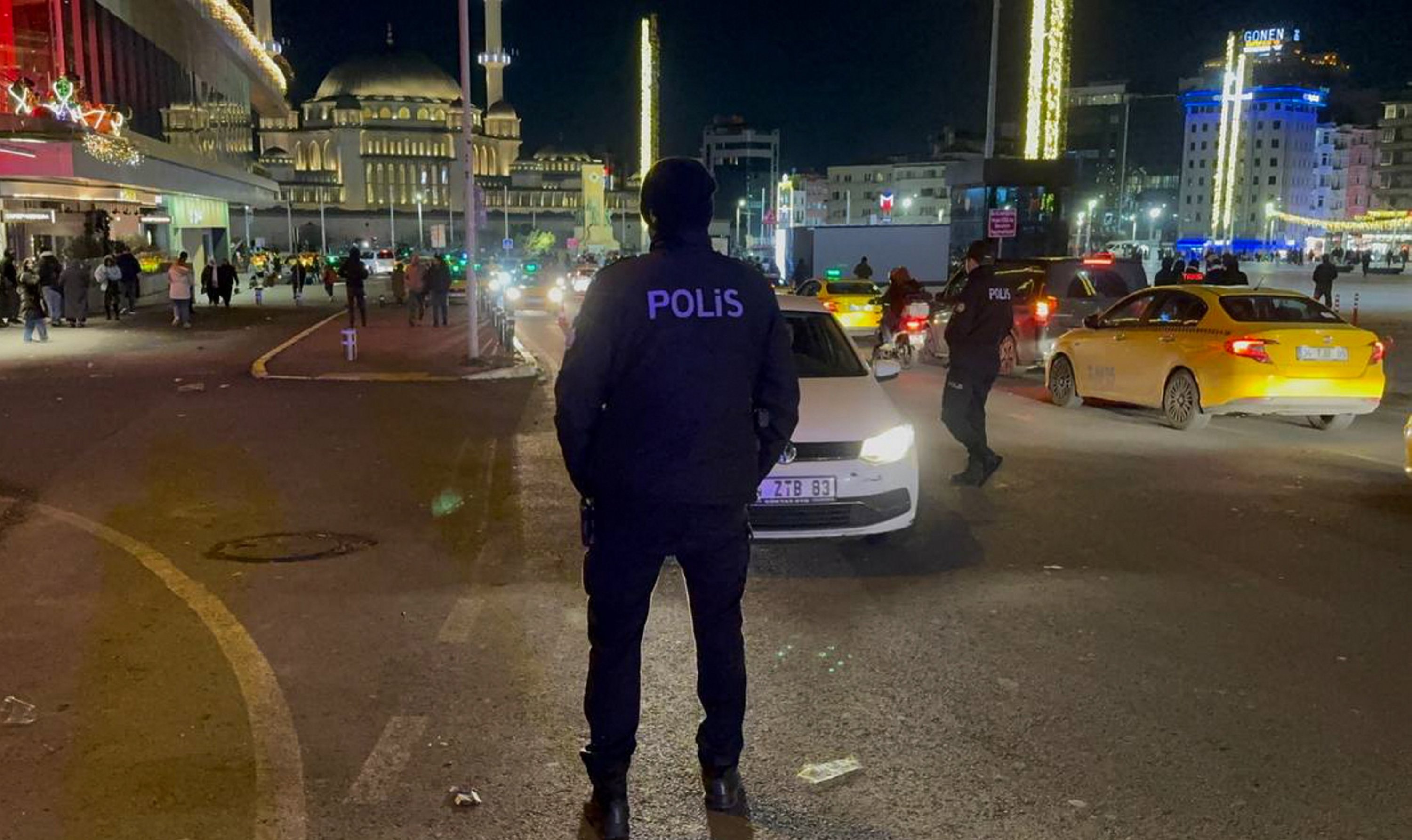 Crime falls sharply in Istanbul as police expand operations | Daily Sabah