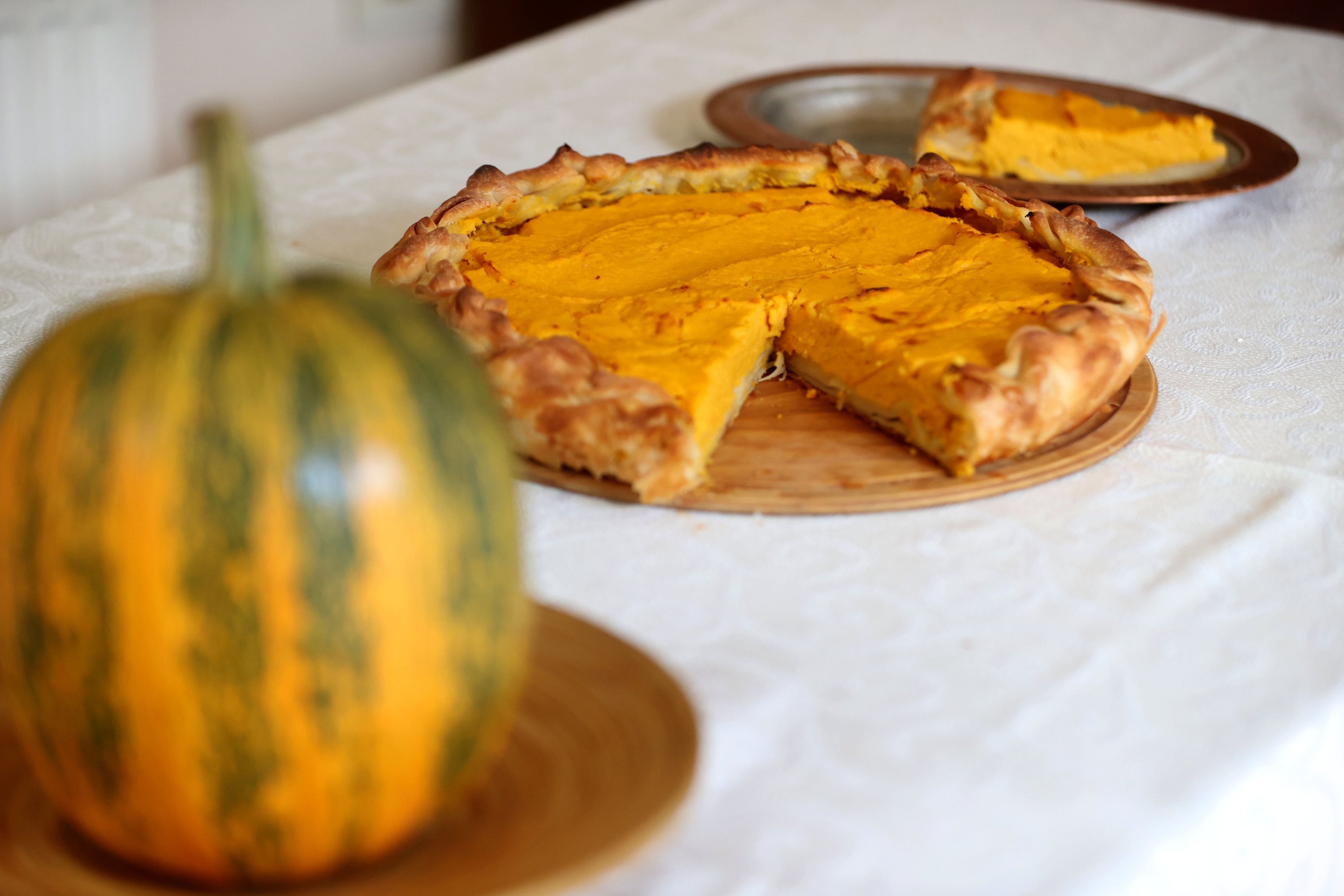 Step-by-step guide to preparing 'tikvenik,' the Balkan pastry | Daily Sabah